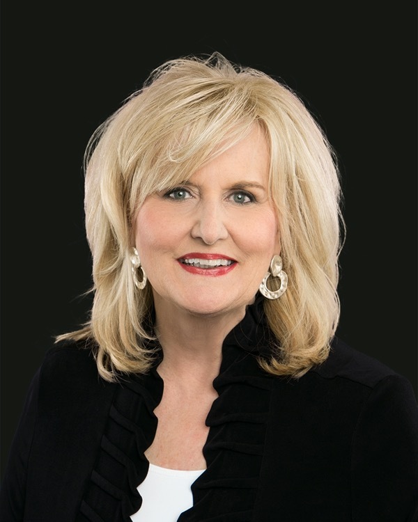 Debbie Hartley | Solis Wealth Management